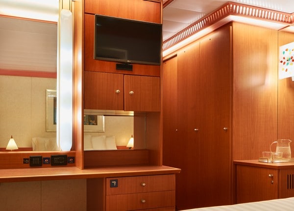 Costa Fortuna: routes, photos, cabins and decks | Costa Cruises
